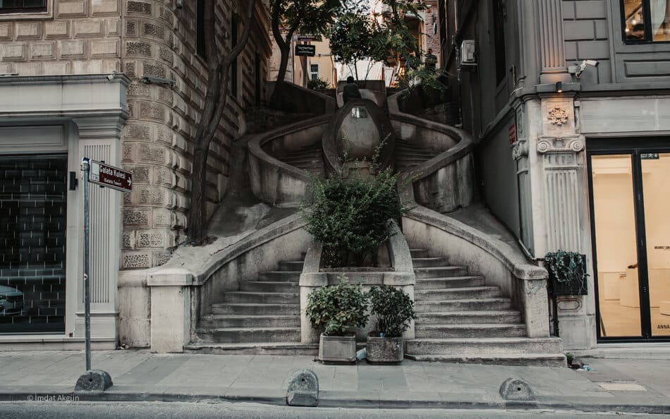 Kamondo Merdivenleri - İstanbul'da Gezilecek Yerler